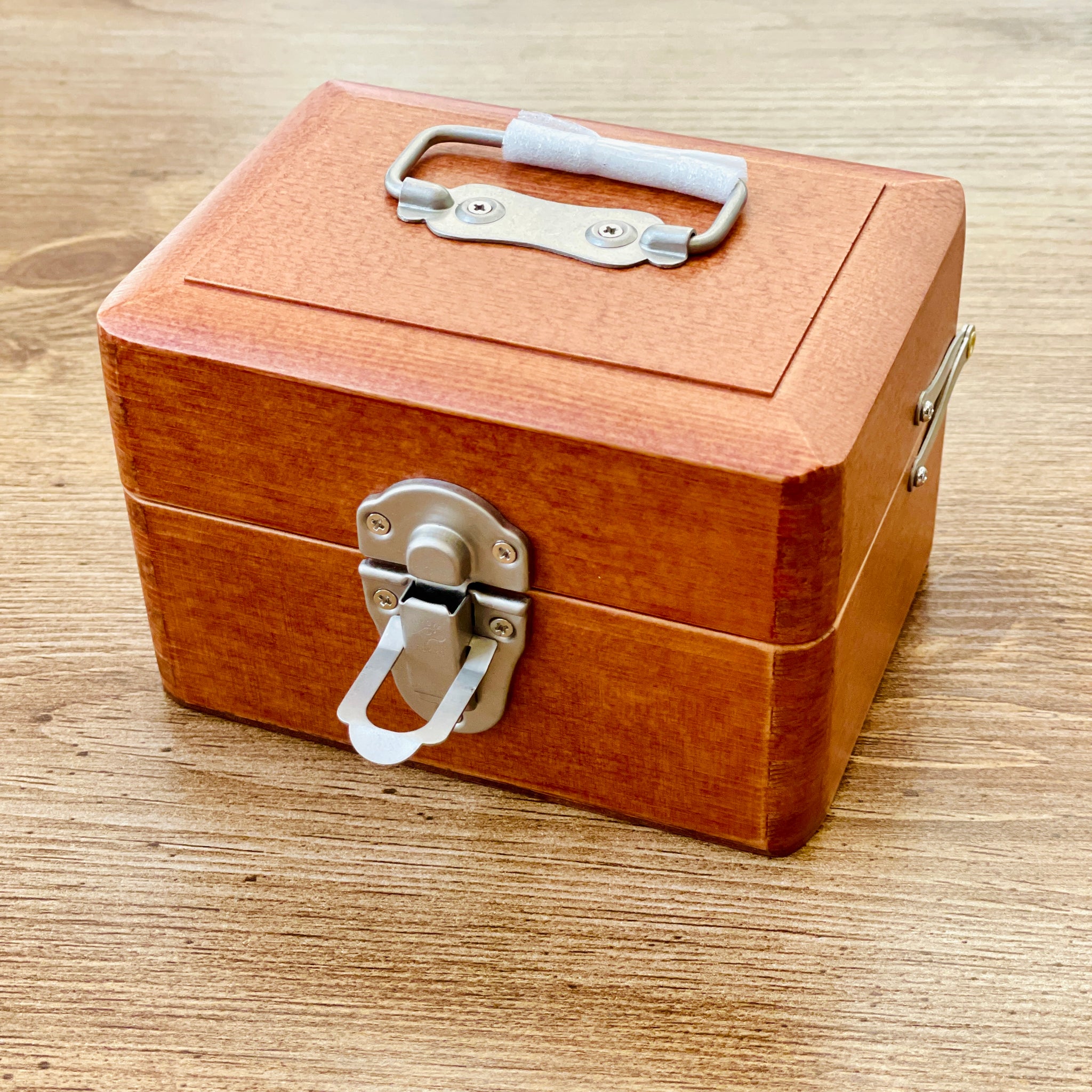 Classiky MINI Toga Wood Desk Tool Box – Pinky Elephant